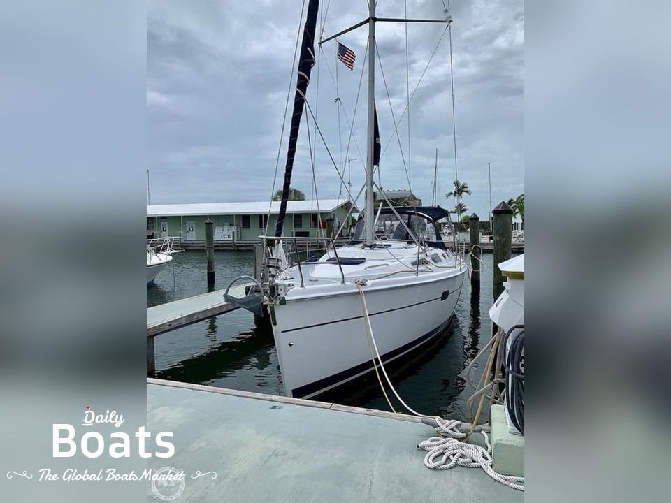 2003 Hunter 356 for sale. View price, photos and Buy 2003 Hunter 356 ...