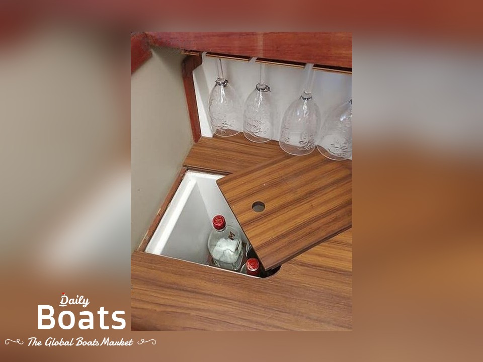 1983 Tanzer 10.5 for sale. View price, photos and Buy 1983 Tanzer 10.5 ...