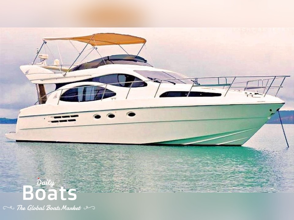 2000 Azimut Yachts 46 Evolution Fly for sale. View price, photos and ...