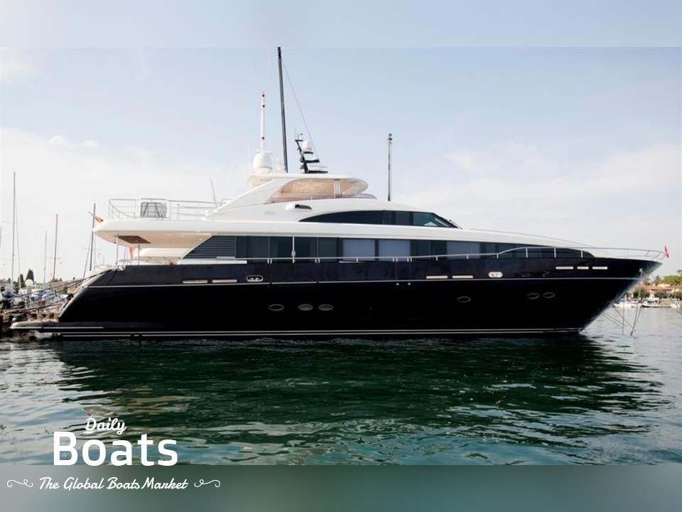 2012 Princess 32M in vendita. Visualizza il prezzo, le foto e ...