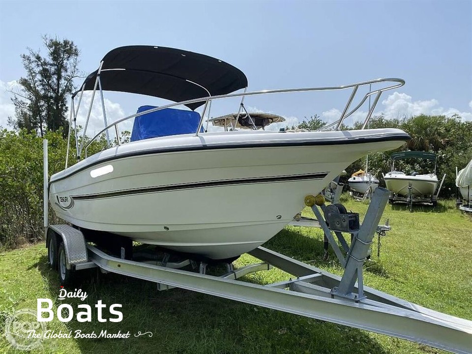 2005 Century Boats 2000 for sale. View price, photos and Buy 2005 ...