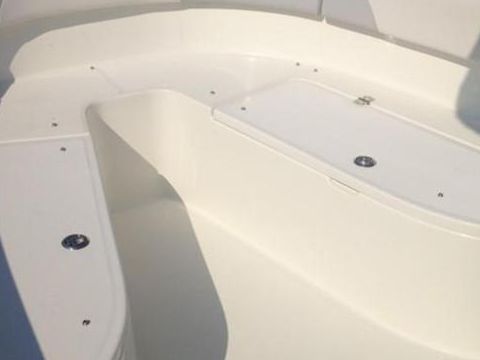 2011 EdgeWater 228 Cc for sale. View price, photos and Buy 2011 ...