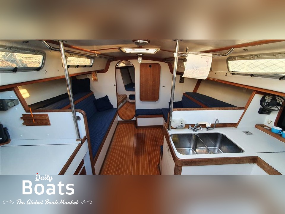 1998 J Boats J130 for sale. View price, photos and Buy 1998 J Boats ...