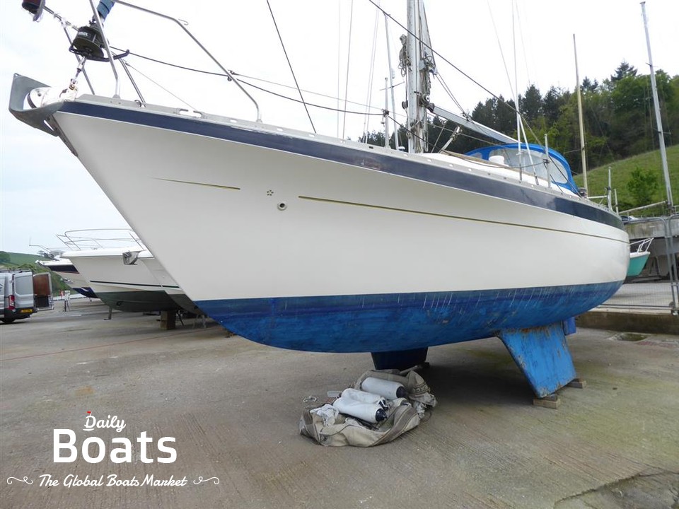 1983 Moody 333 for sale. View price, photos and Buy 1983 Moody 333 #197070