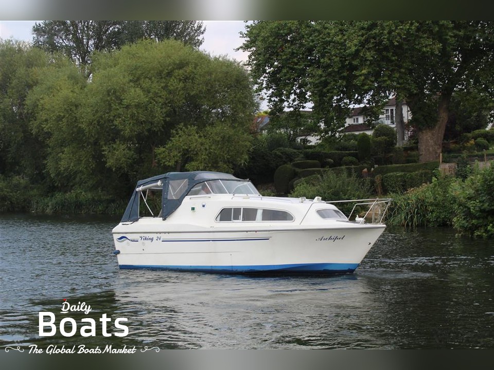 2004 Viking 24 Wide Beam for sale. View price, photos and Buy 2004 ...