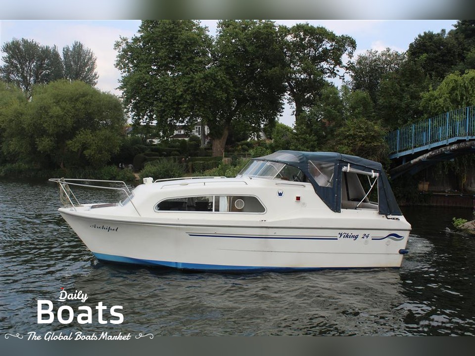 2004 Viking 24 Wide Beam for sale. View price, photos and Buy 2004 ...