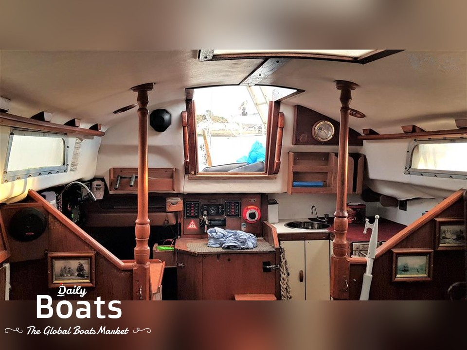 1982 Elizabethan 33 for sale. View price, photos and Buy 1982 ...