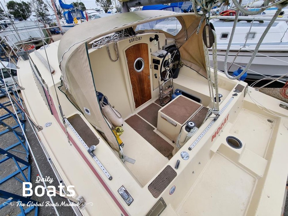 1984 Prout Sirocco 26 for sale. View price, photos and Buy 1984 Prout ...