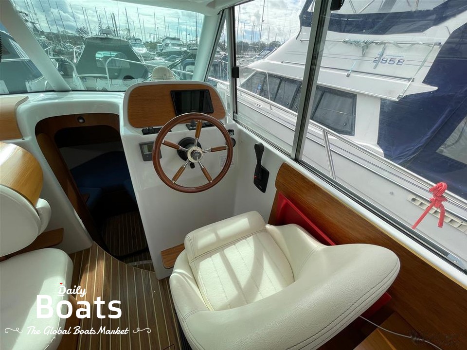 2005 Jeanneau Merry Fisher 805 for sale. View price, photos and Buy ...