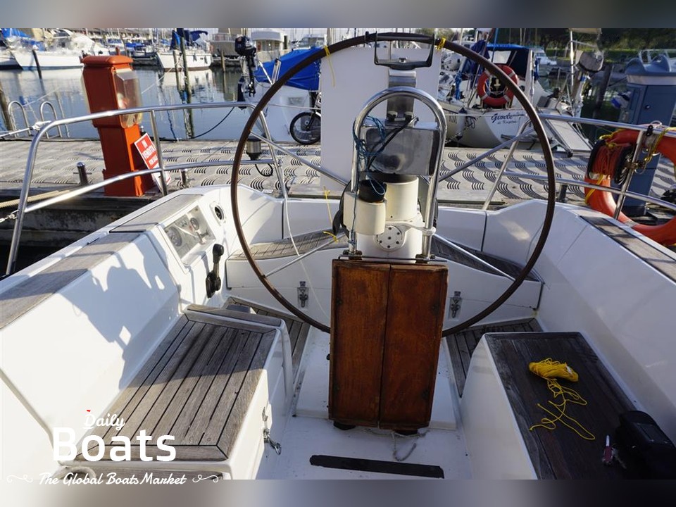 2002 Comar Comet 38 for sale. View price, photos and Buy 2002 Comar ...