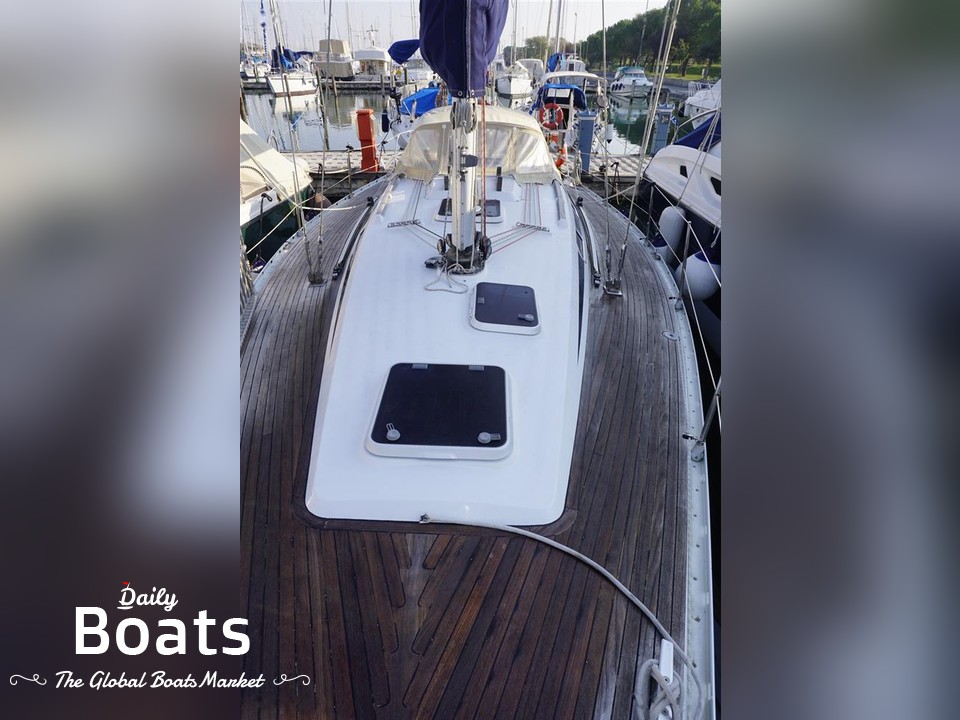 2002 Comar Comet 38 for sale. View price, photos and Buy 2002 Comar ...