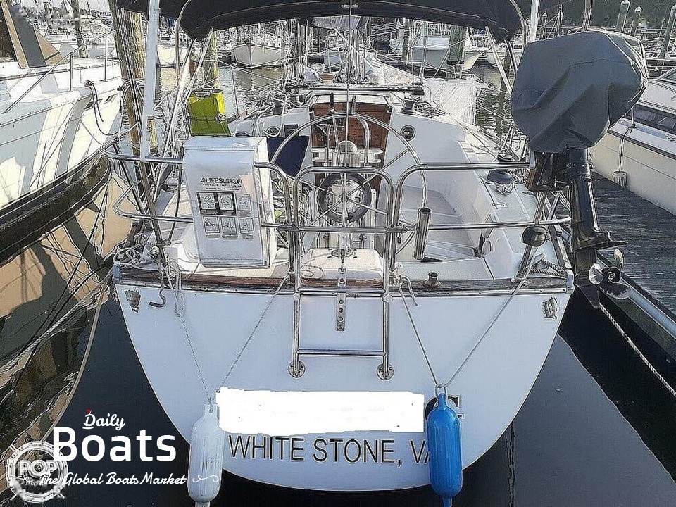 1988 Tartan Yachts 31 for sale. View price, photos and Buy 1988 Tartan ...