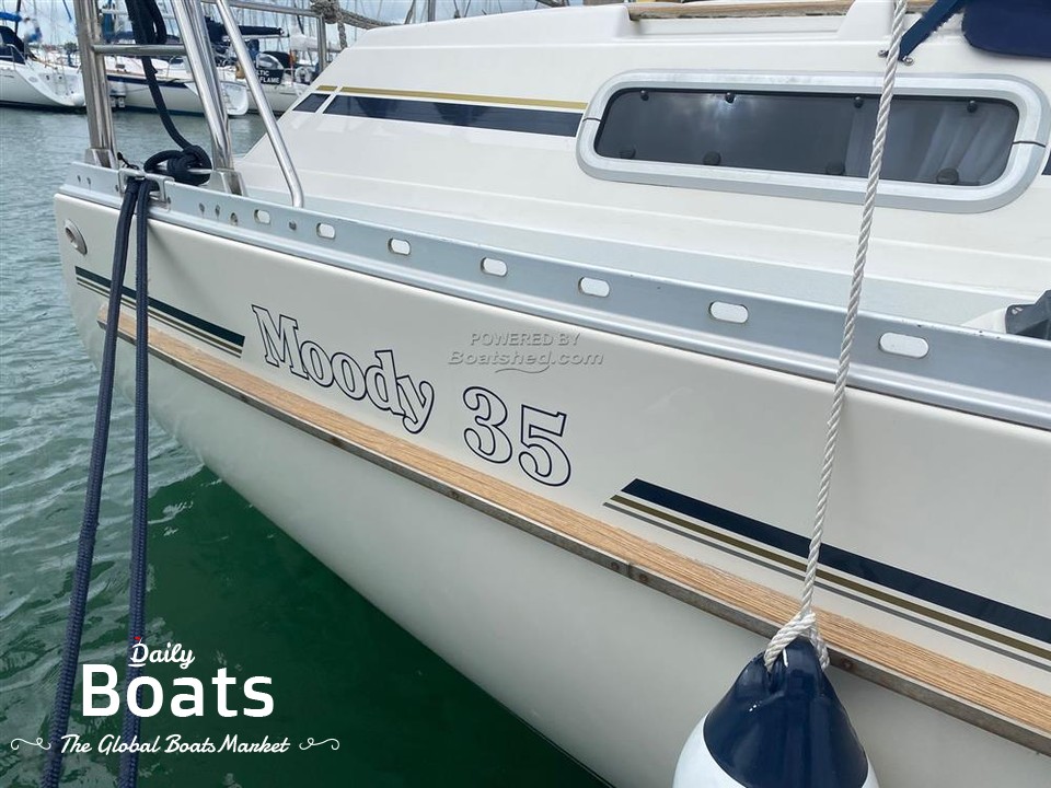 1992 Moody 35 for sale. View price, photos and Buy 1992 Moody 35 #197877
