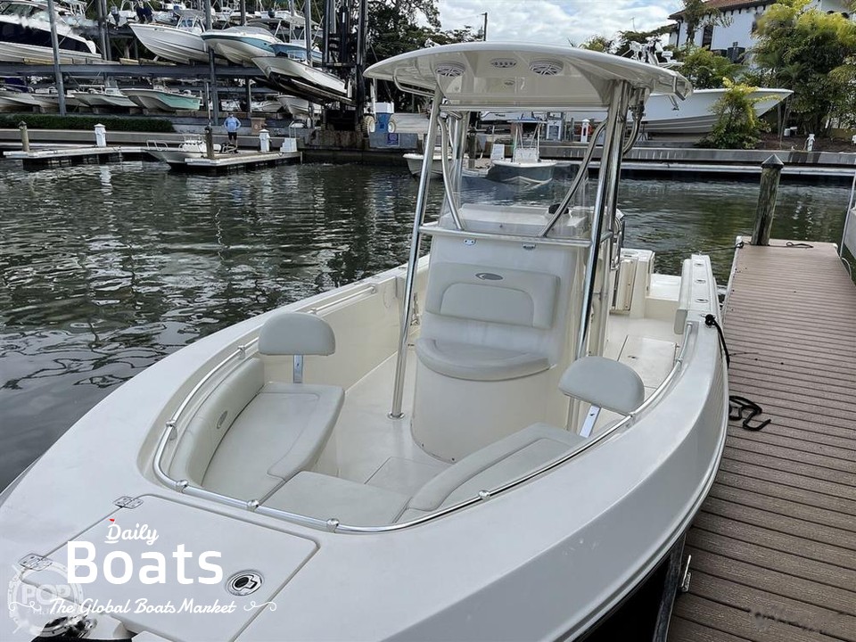 2014 Cobia Boats 256 for sale. View price, photos and Buy 2014 Cobia ...