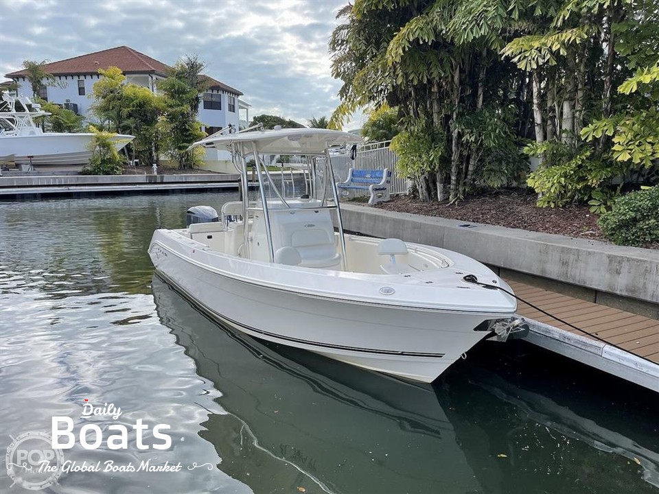 2014 Cobia Boats 256 for sale. View price, photos and Buy 2014 Cobia ...