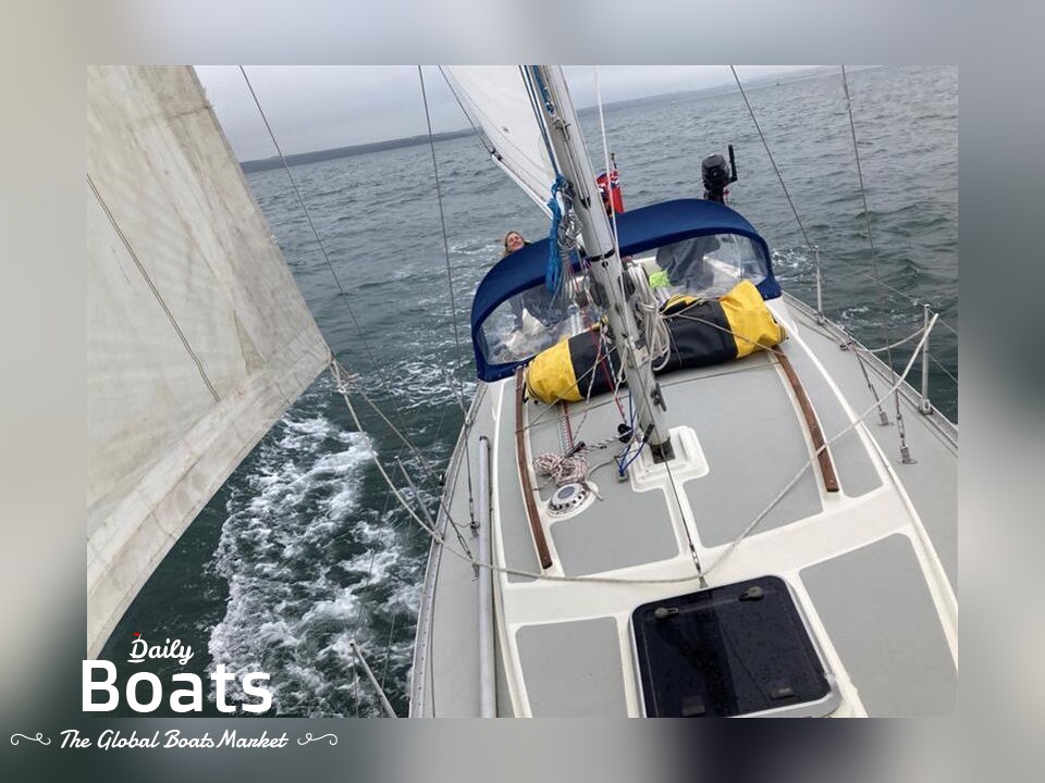 1979 Moody 30 for sale. View price, photos and Buy 1979 Moody 30 #198146