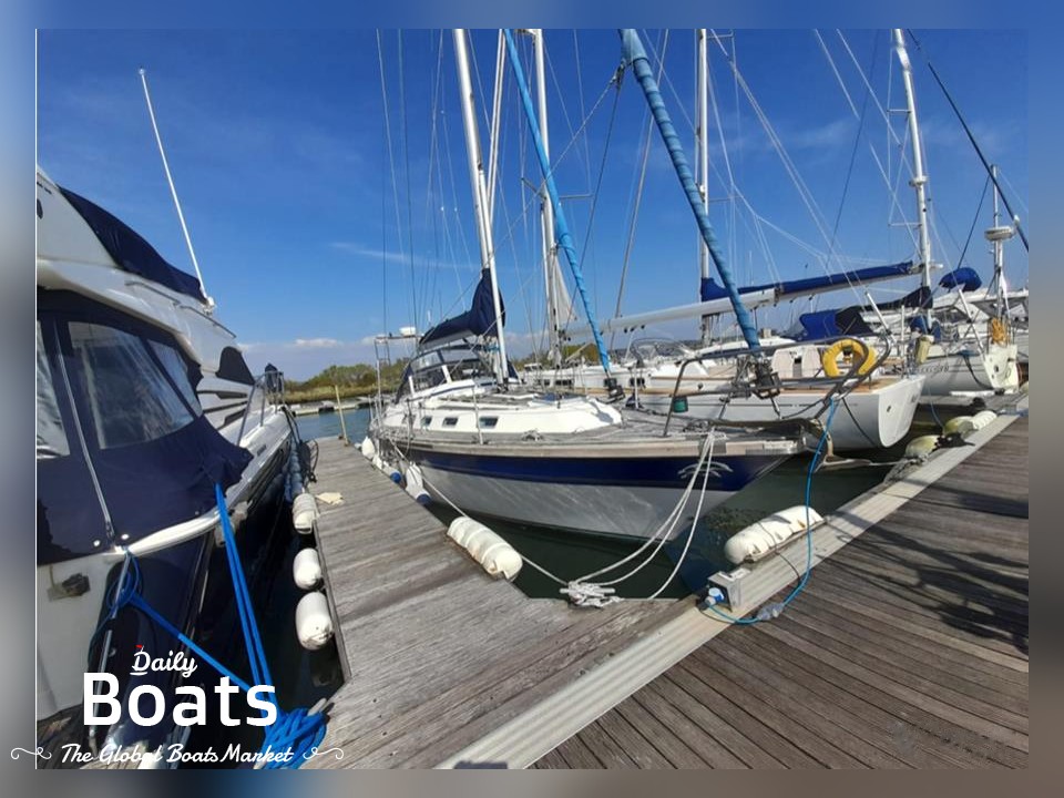 1997 Colvic Craft Countess 33 for sale. View price, photos and Buy 1997 ...