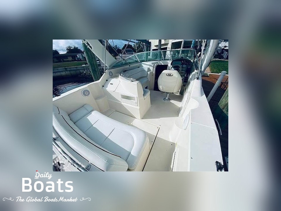 2000 Rinker Fiesta Vee 270 for sale. View price, photos and Buy 2000 ...