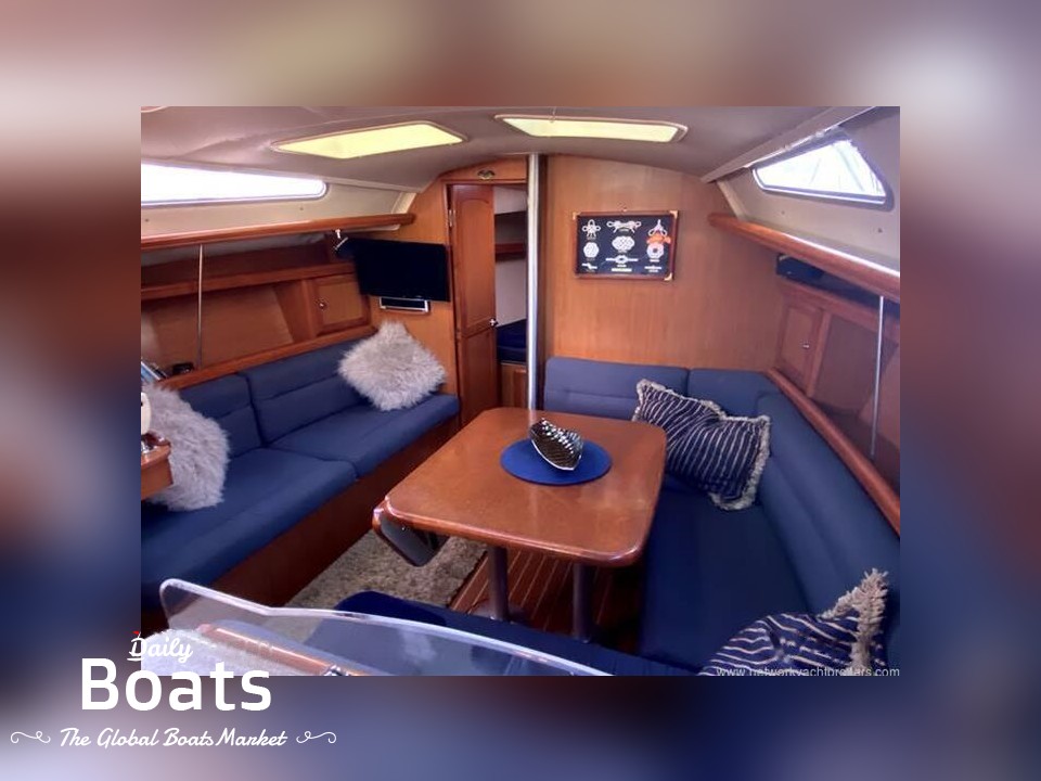 Hunter Legend 38 for sale. View price, photos and Buy Hunter Legend 38 ...