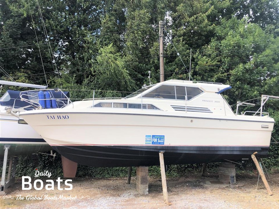 1989 Princess 30 Ds for sale. View price, photos and Buy 1989 Princess ...