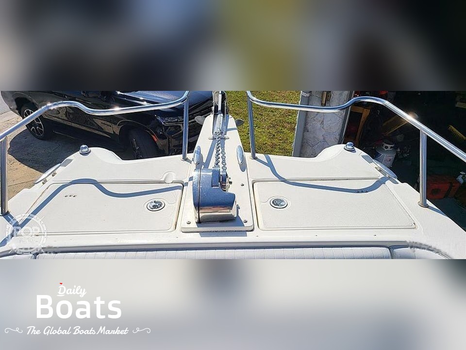 2002 World Cat 246 Dc for sale. View price, photos and Buy 2002 World ...