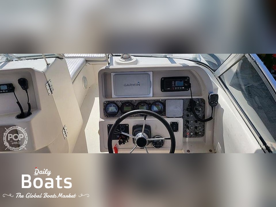 2002 World Cat 246 Dc for sale. View price, photos and Buy 2002 World ...