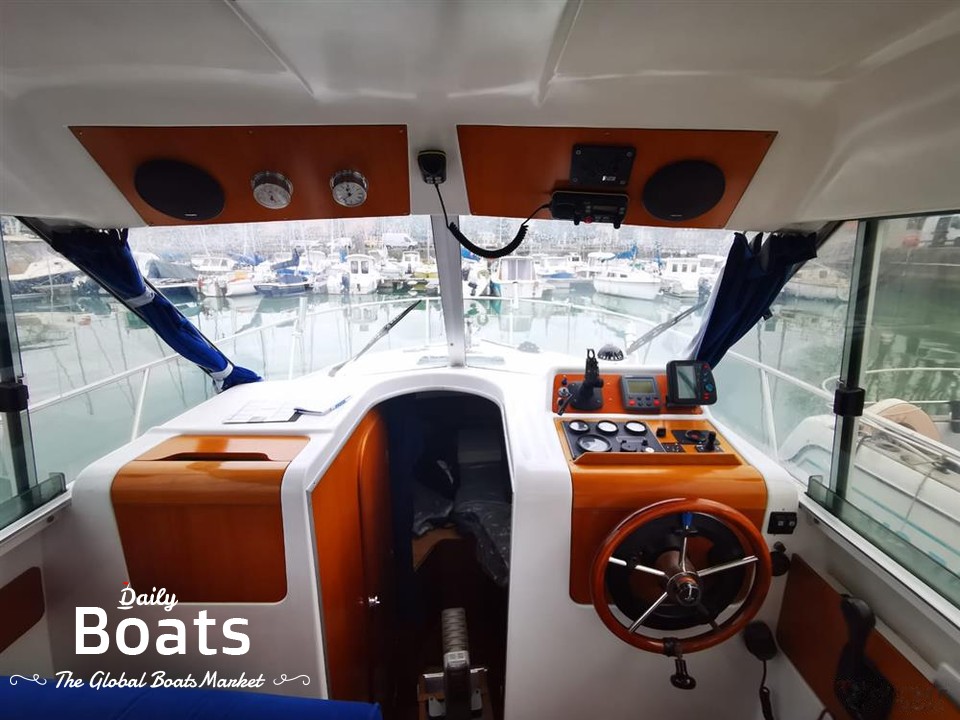 2001 Bénéteau Boats Antares 760 for sale. View price, photos and Buy ...