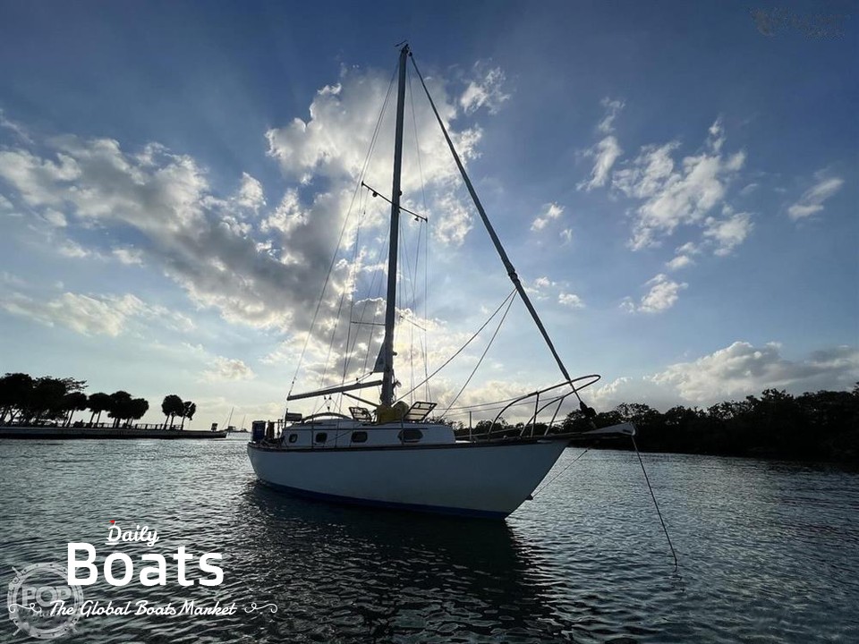 1979 Cape Dory 30 for sale. View price, photos and Buy 1979 Cape Dory ...