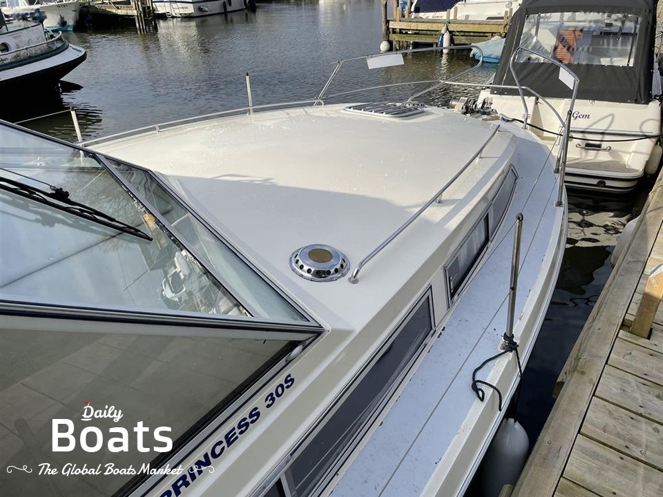 1984 Princess 30 for sale. View price, photos and Buy 1984 Princess 30 ...