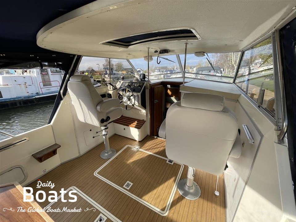 1984 Princess 30 for sale. View price, photos and Buy 1984 Princess 30 ...