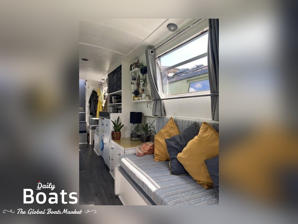 1991 Midland Boats Cruiser Stern Narrowboat for sale. View price ...