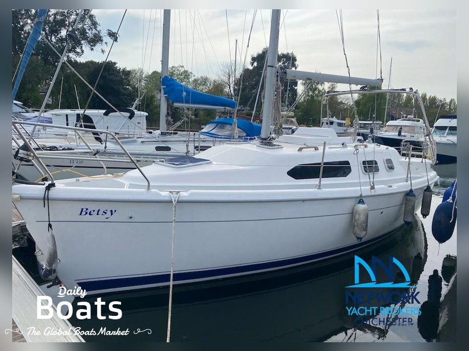 2001 Hunter Legend 290 for sale. View price, photos and Buy 2001 Hunter ...