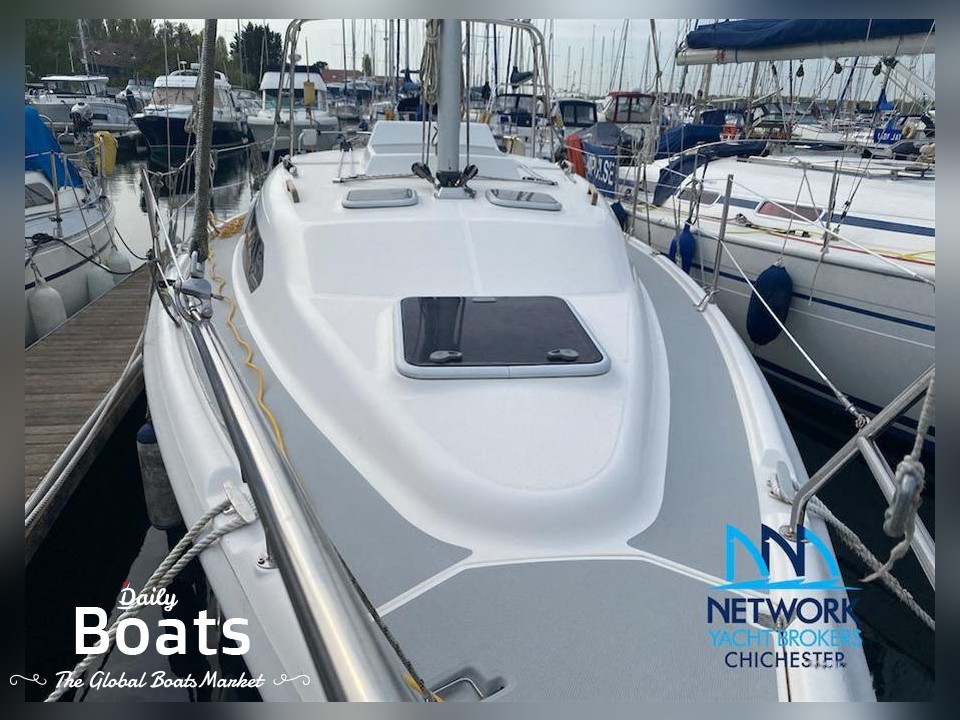 2001 Hunter Legend 290 for sale. View price, photos and Buy 2001 Hunter ...