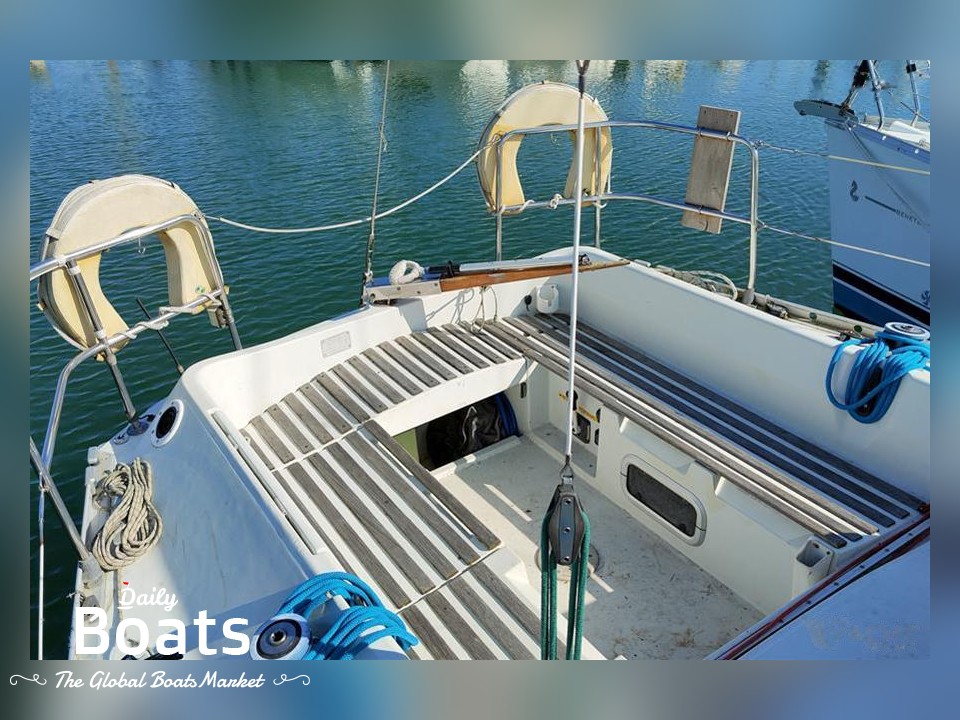 1987 Bénéteau Boats First 305 for sale. View price, photos and Buy 1987 Bénéteau Boats First 305 ...