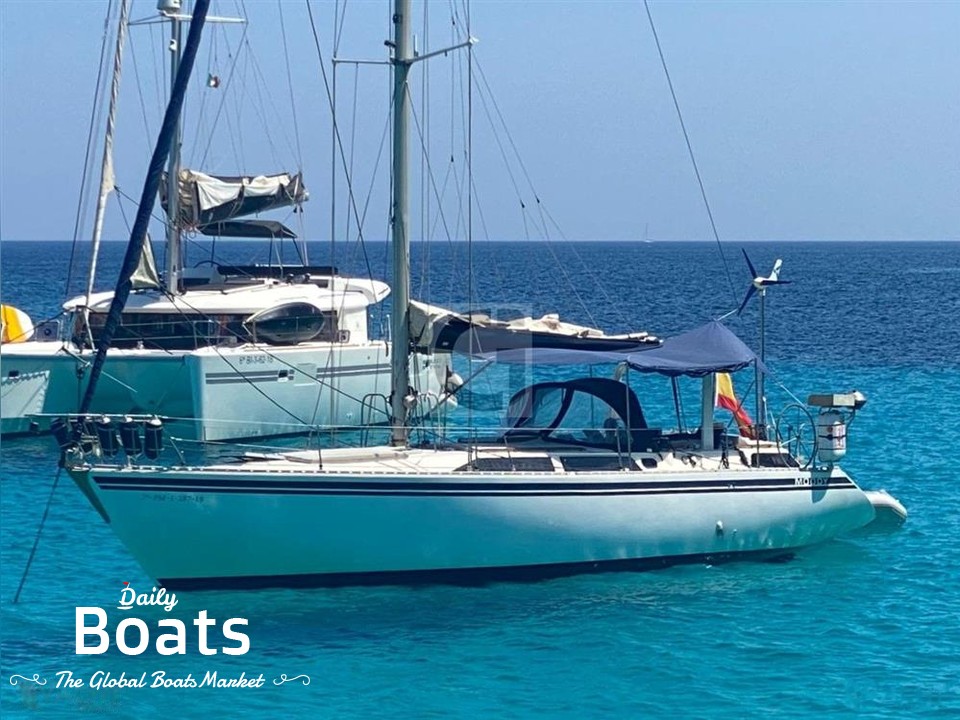 1984 Moody 419 for sale. View price, photos and Buy 1984 Moody 419 #201181