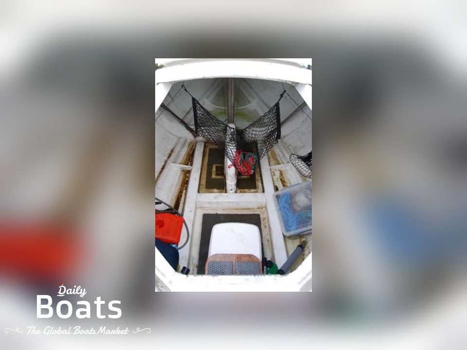 1994 Bénéteau Boats First Class 8 for sale. View price, photos and Buy ...