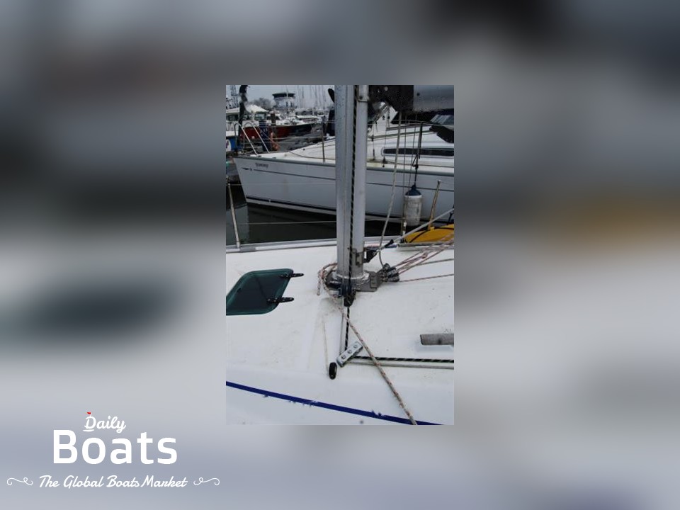 1994 Bénéteau Boats First Class 8 for sale. View price, photos and Buy ...