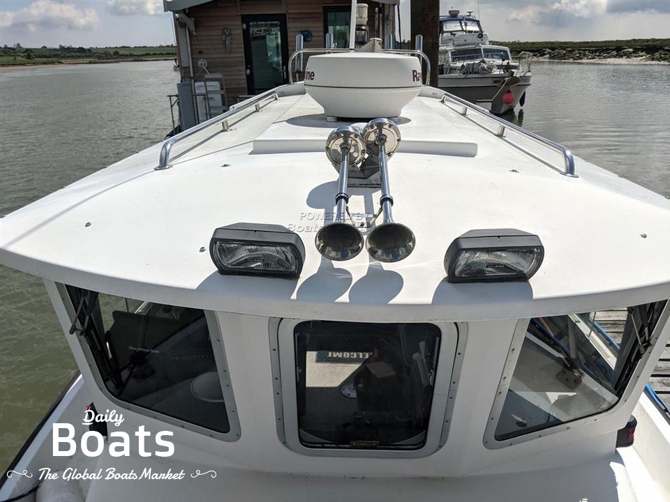 1998 Hardy Motor Boats 24 Fishing for sale. View price, photos and Buy ...