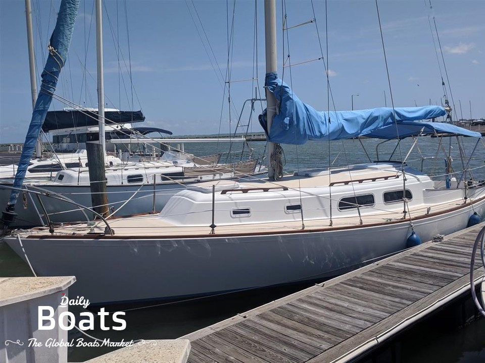 1971 Pearson 33 for sale. View price, photos and Buy 1971 Pearson 33 ...