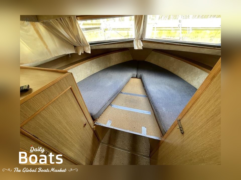 1989 Freeman 27 for sale. View price, photos and Buy 1989 Freeman 27 ...