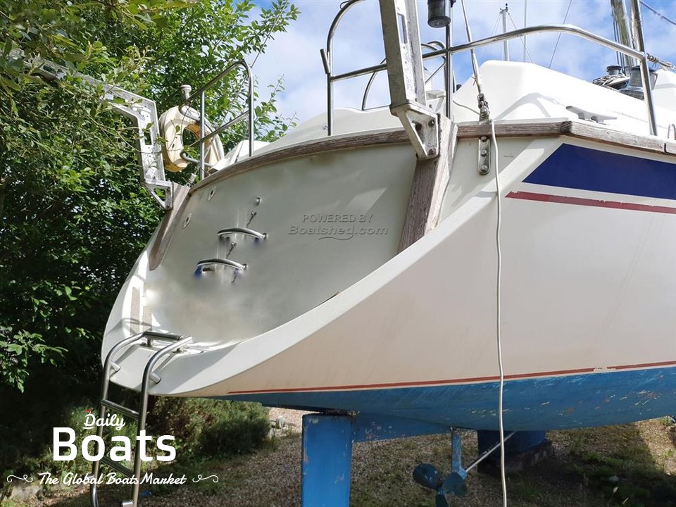 1990 Westerly Riviera 35 for sale. View price, photos and Buy 1990 ...