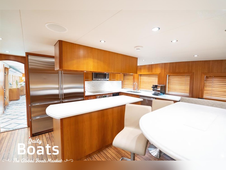 2005 Hatteras Yachts for sale. View price, photos and Buy 2005 Hatteras ...