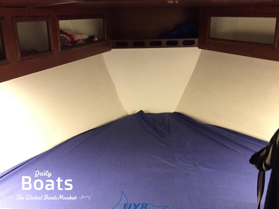 1978 Classis Lady Laura 35 for sale. View price, photos and Buy 1978 ...