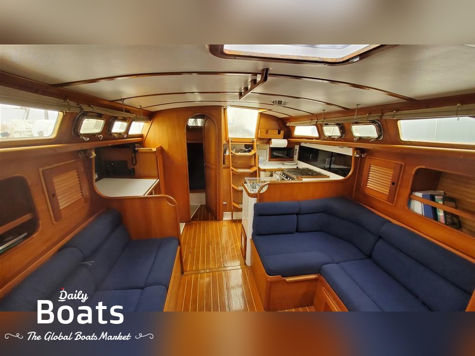 1992 Freedom 38 for sale. View price, photos and Buy 1992 Freedom 38 ...