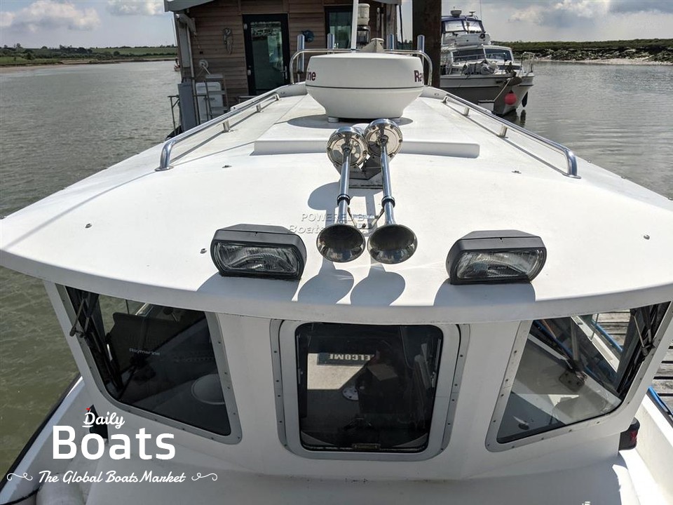 1998 Hardy Motor Boats 24 Fishing for sale. View price, photos and Buy ...