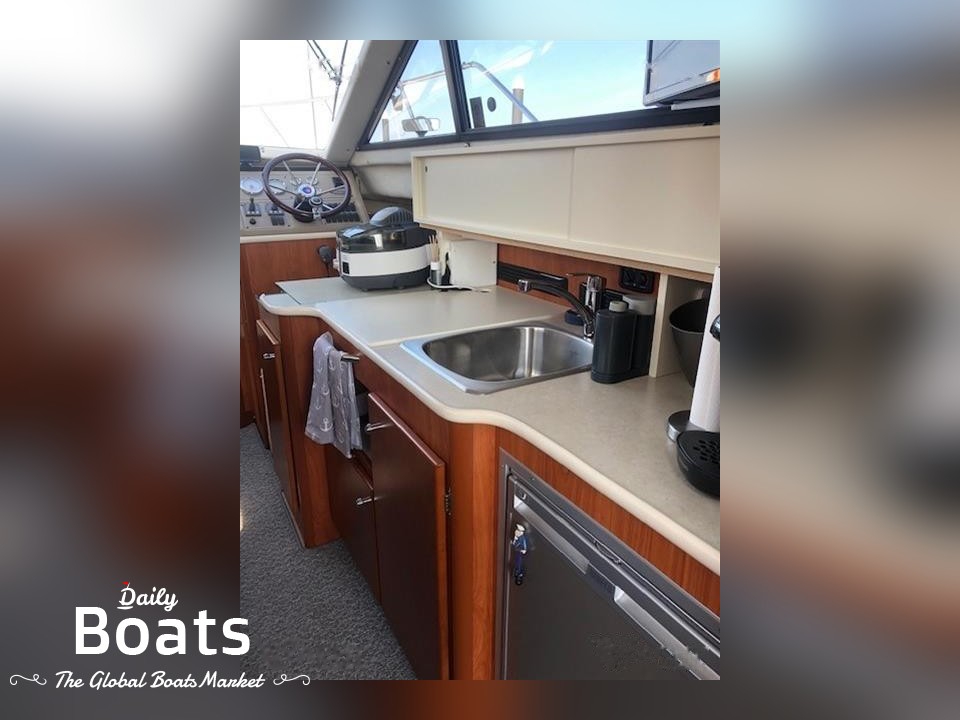 2005 Bayliner Boats 288 Command Bridge for sale. View price, photos and ...