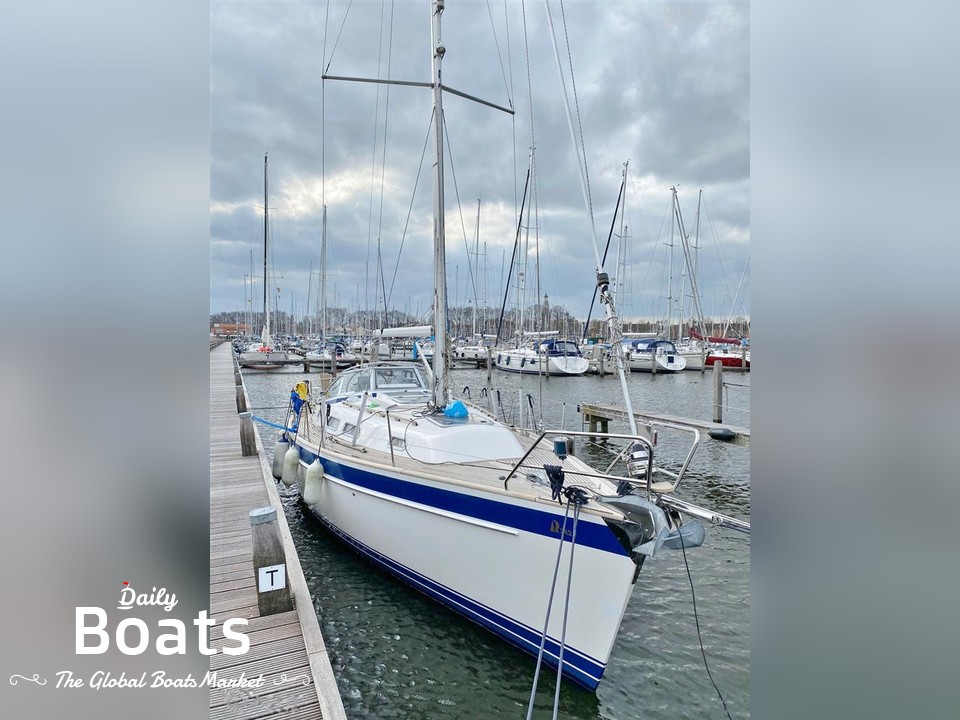 2006 Hallberg Rassy 342 for sale. View price, photos and Buy 2006 ...
