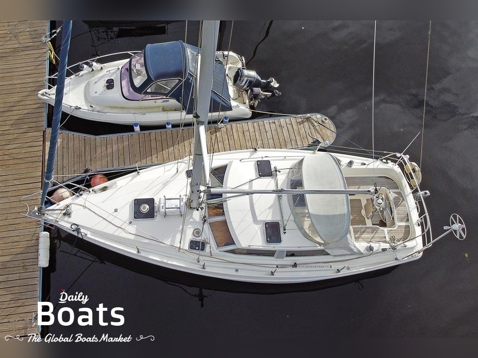 1990 Moody Eclipse 33 for sale. View price, photos and Buy 1990 Moody ...