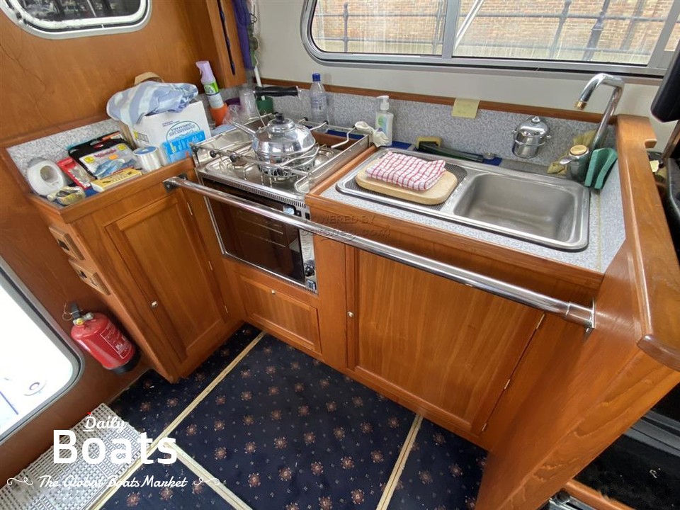 2002 Lochin 40 Sports Cruiser for sale. View price, photos and Buy 2002 ...