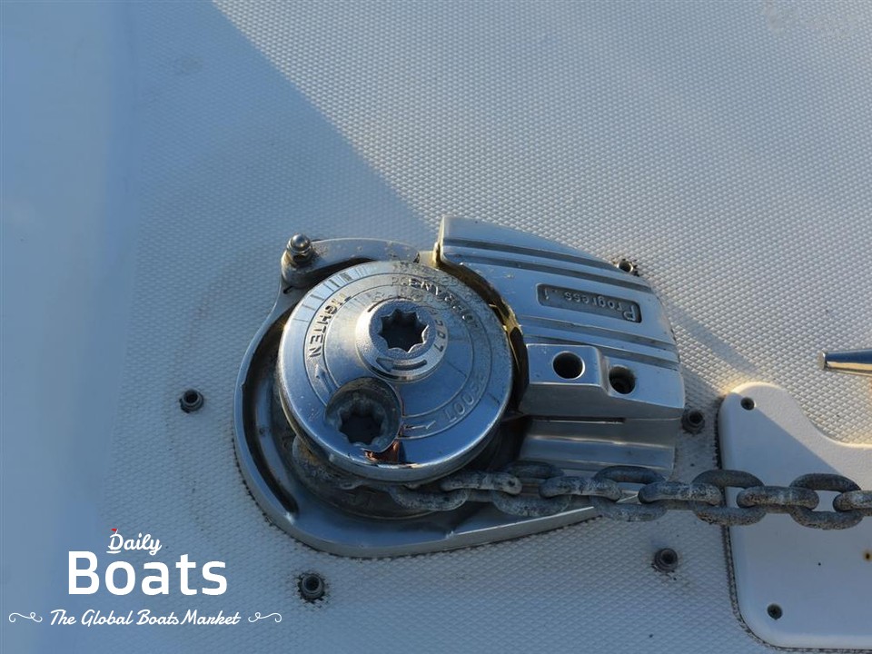 2000 Sea Ray Boats 410 Express Cruiser for sale. View price, photos and ...
